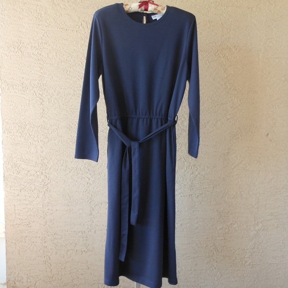 Tog Shop | Dresses | The Tog Shop Belted Dress Nwot | Poshmark